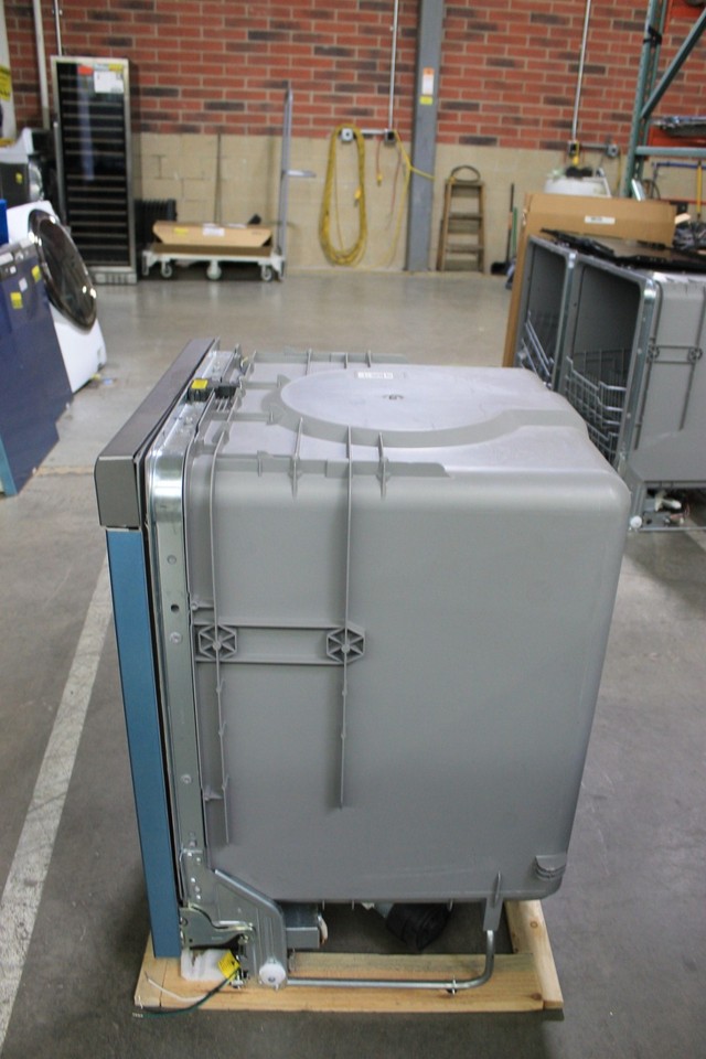 GE GDF550PSRSS 24" Stainless Full Console Tall Tub Dishwasher NOB ...