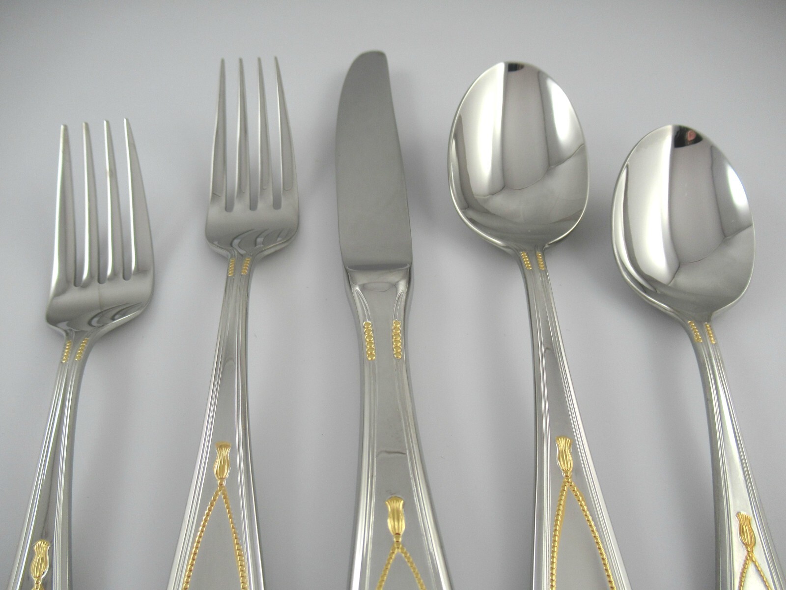 Yamazaki VICTORIA GOLD Stainless Steel Gold Accent Flatware Choice of ...