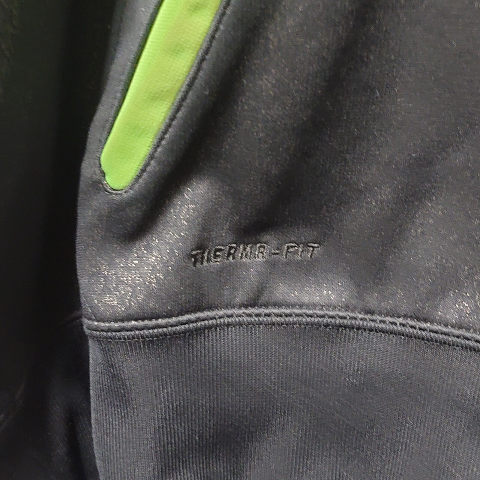 Nike Therma Fit Kobe Bryant Black Mamba Metallic Snak… - Gem