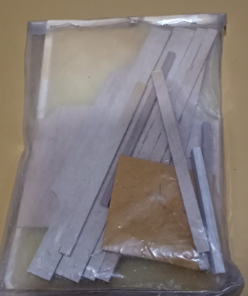 Vintage Dollhouse Joe HERMES Mini Reproductions Kit Four Poster Bed ...
