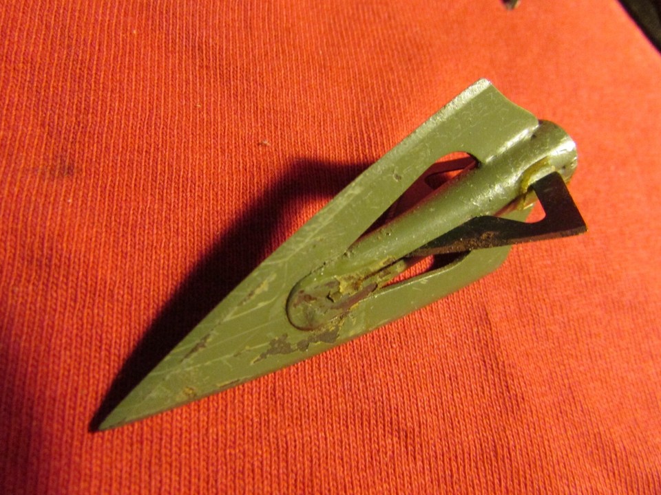 Vintage BEAR Archery Broadheads, Lotx6, W/Razors, Bear Razorheads ...