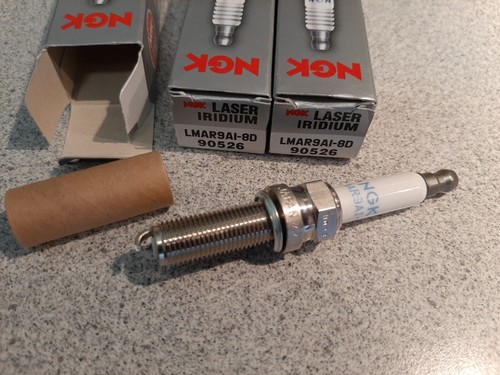 3PK LMAR9AI-8D Spark Plug NGK 90526 Laser Iridium Motorcycle Auto Truck ...