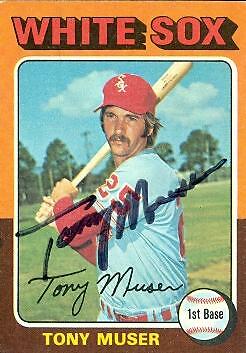 Tony Muser autographed baseball card (Chicago White Sox) 1975 Topps ...