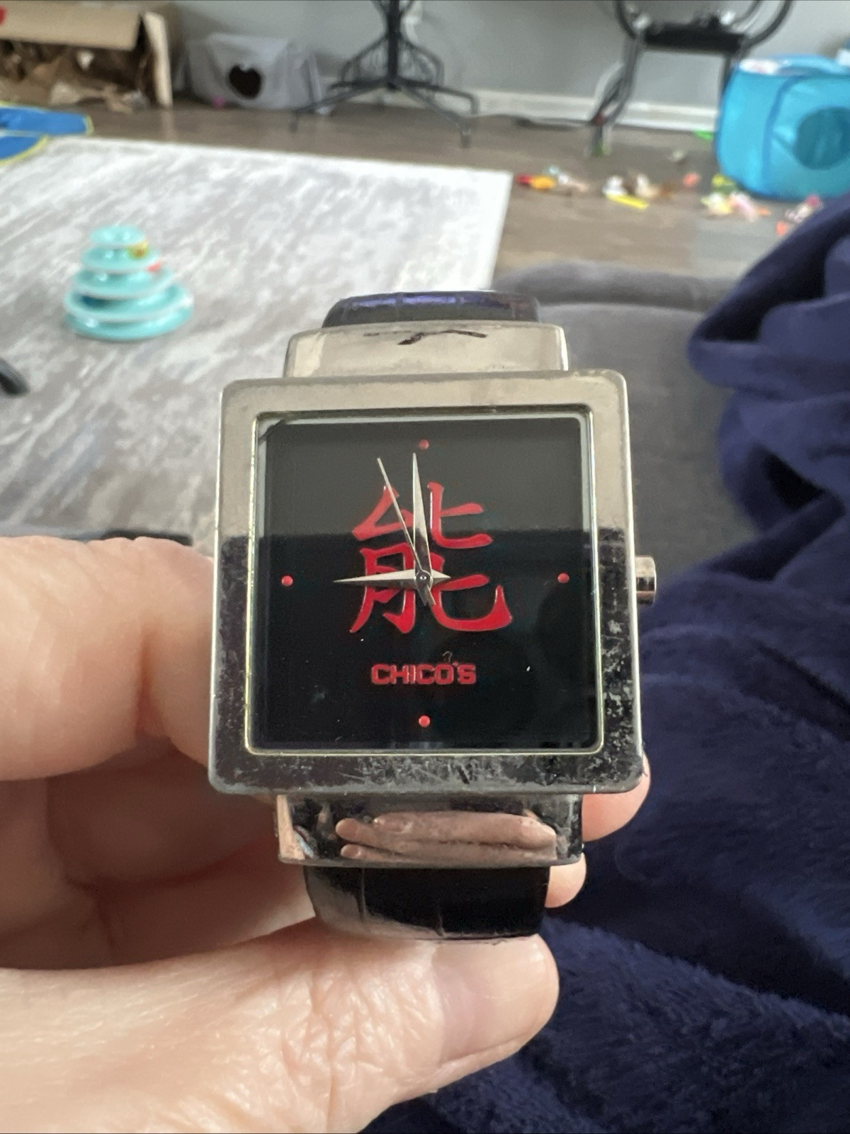 Chico’s Black Face Red Letter Watch Vintage - Gem