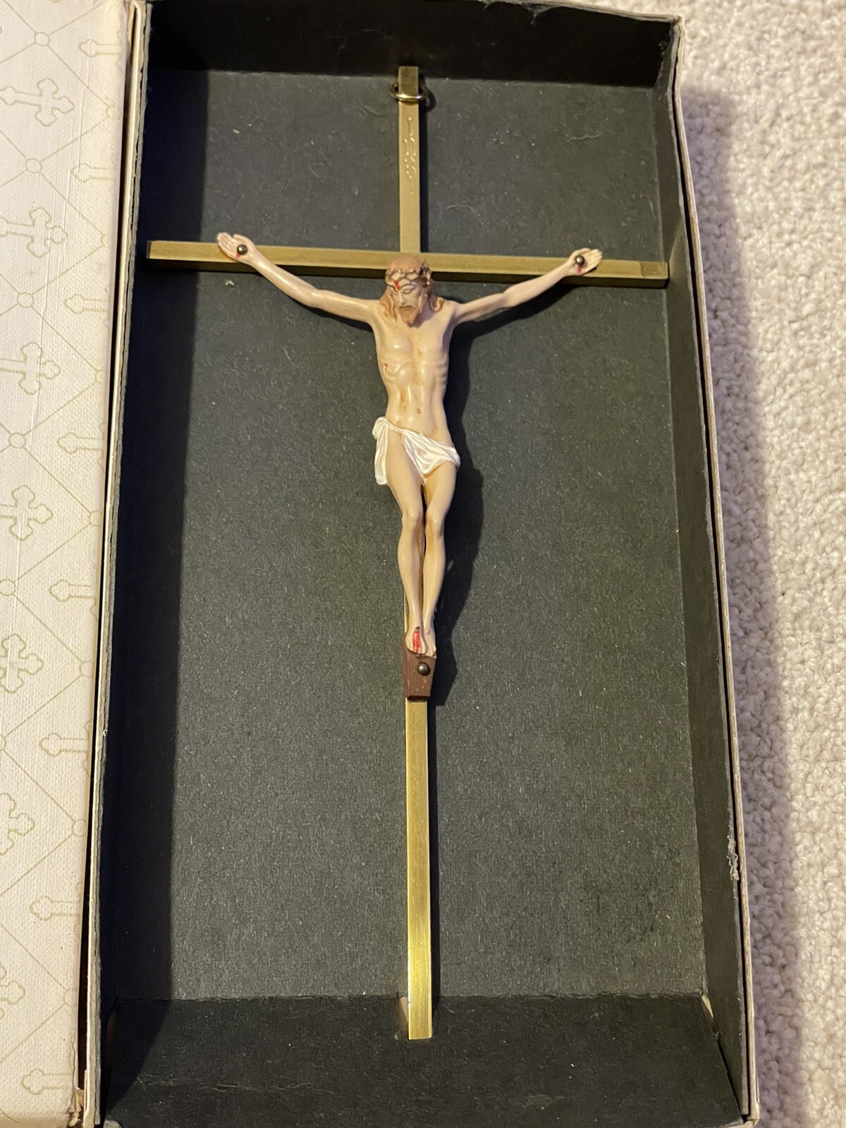 VINTAGE CRUCIFIX BRASS & EARLY CELLULOID PLASTIC JESUS PECTORAL CROSS ...