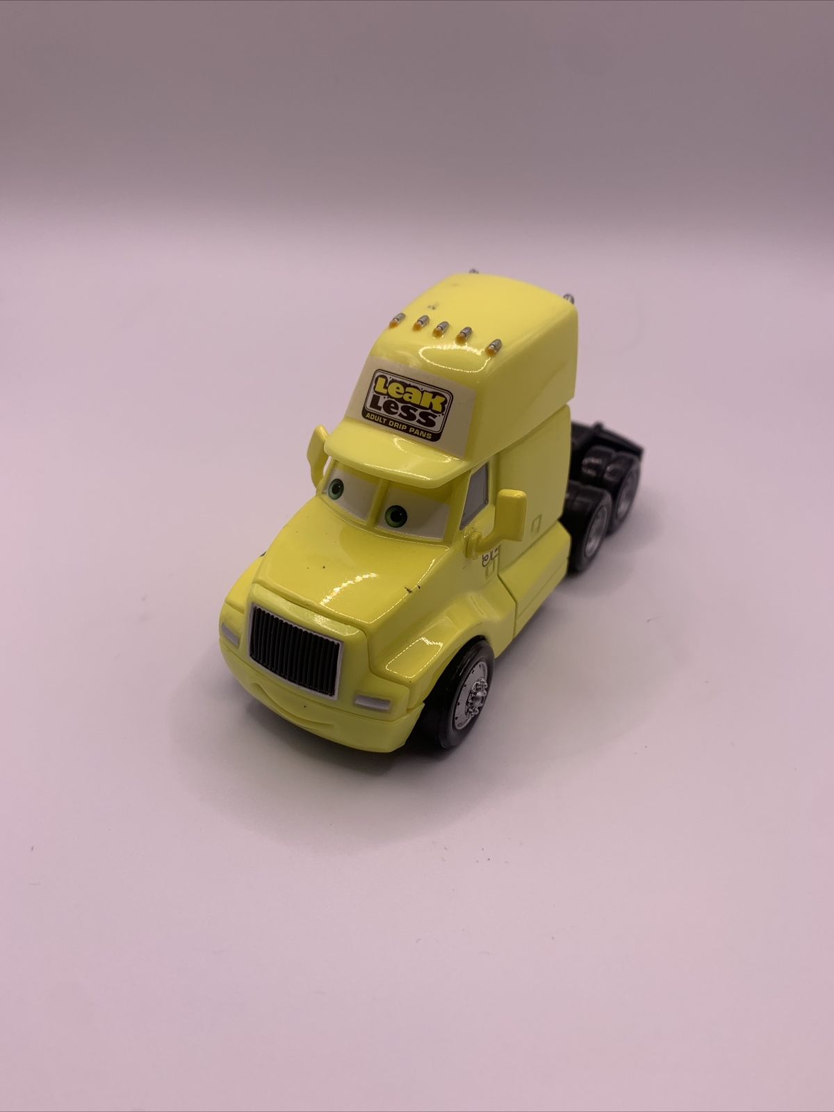 Original Mattel Disney Pixar Cars NO.64 RPM Diecast Racing Car (damaged)