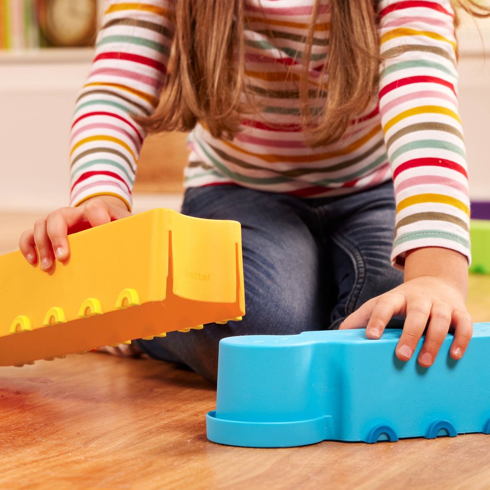 Battat Rainbow Ridge Balance Beams Active Playset with 10 Pcs, Toddler ...