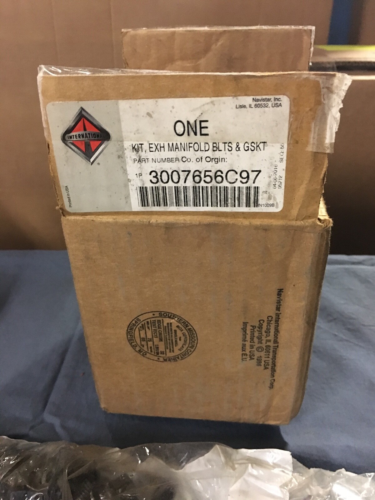 INTERNATIONAL NAVISTAR EXHAUST MANIFOLD BOLT/GASKET SET 3007656C97 | eBay