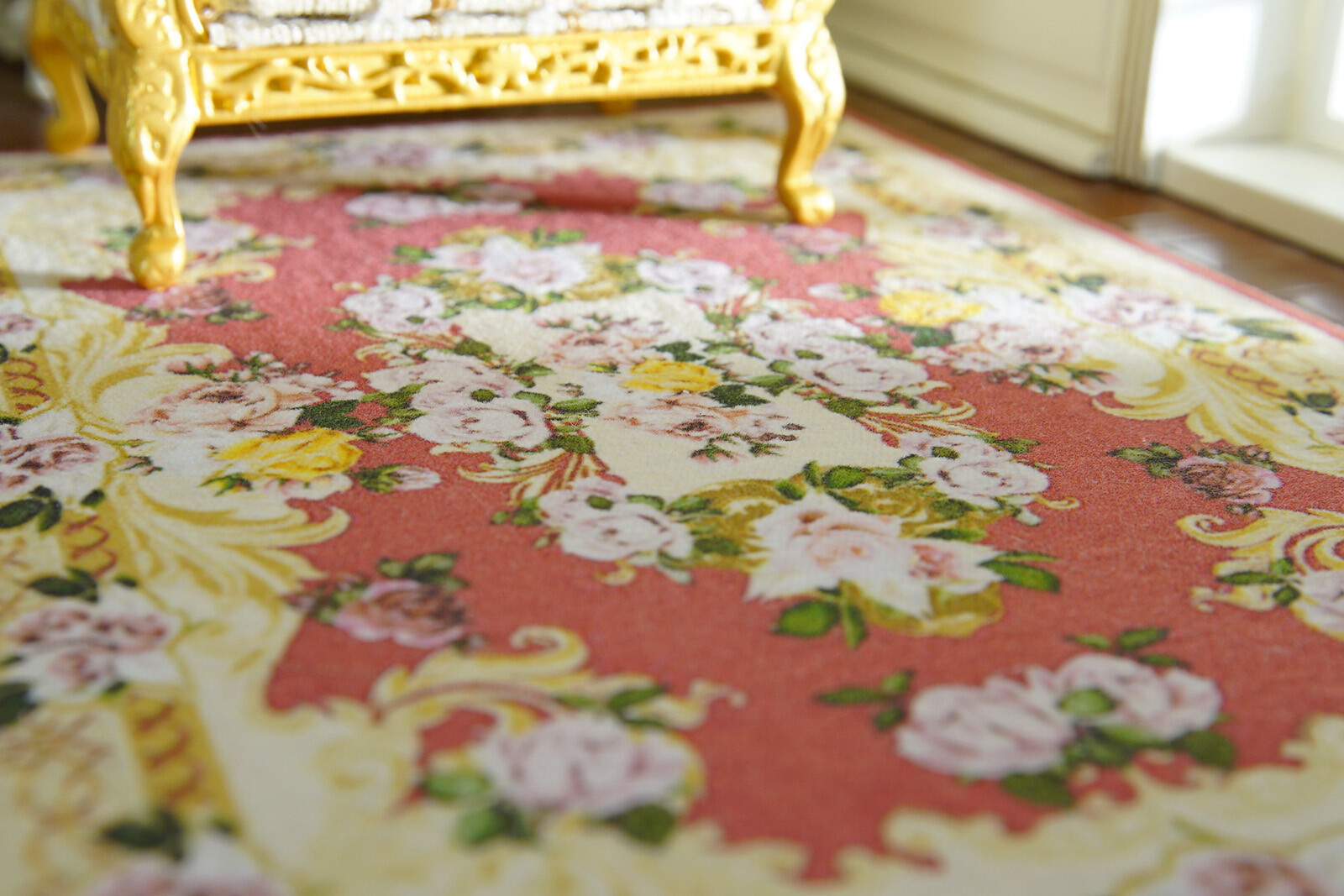 Dollhouse Miniature Rug Pastel Pink Roses Red Golden Beautiful 1/12 ...