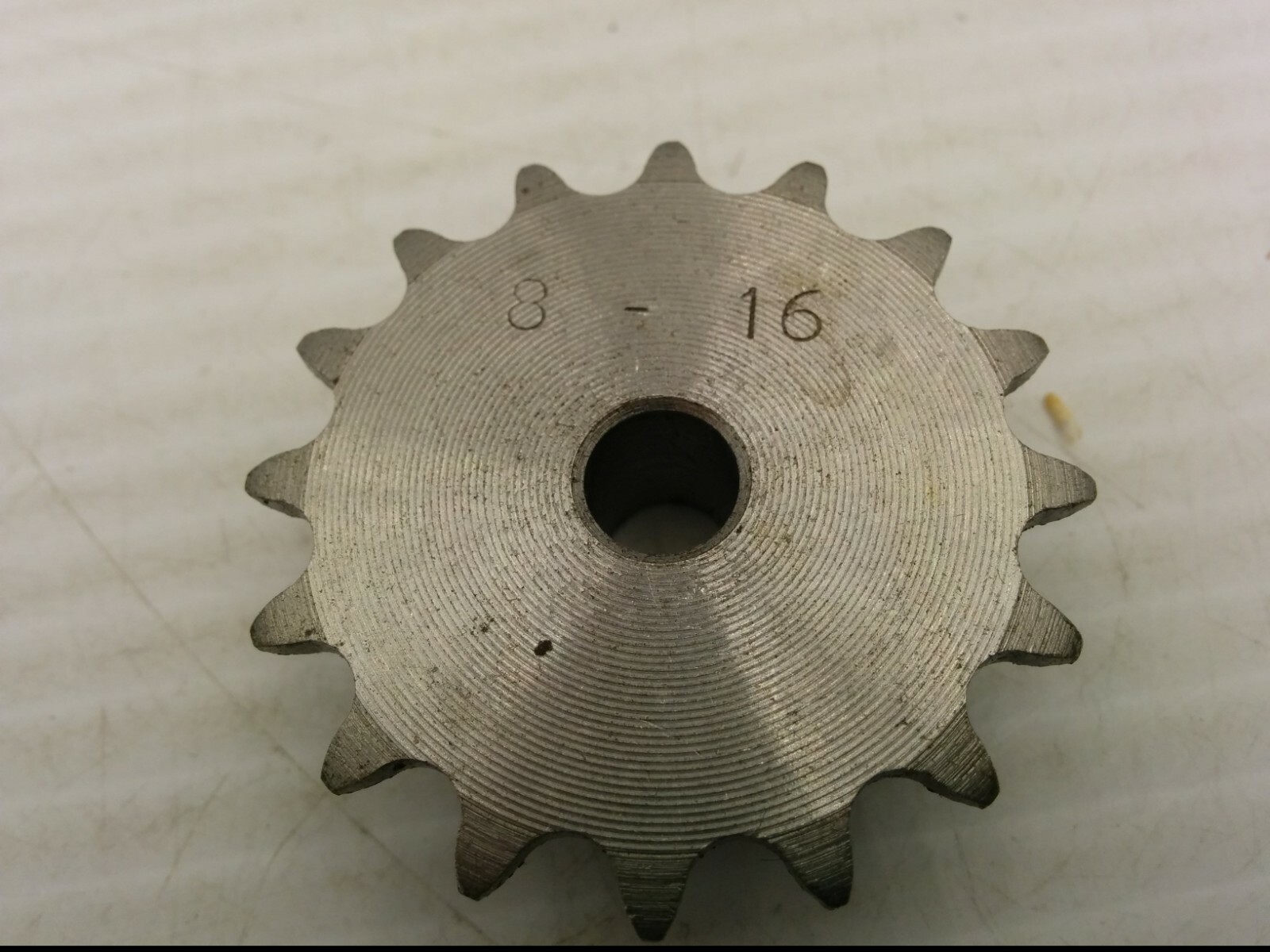 16 TOOTH SPROCKET FOR P8 CHAIN, 5/16" INSIDE DIA, 1-3/4 OD, NNB | eBay