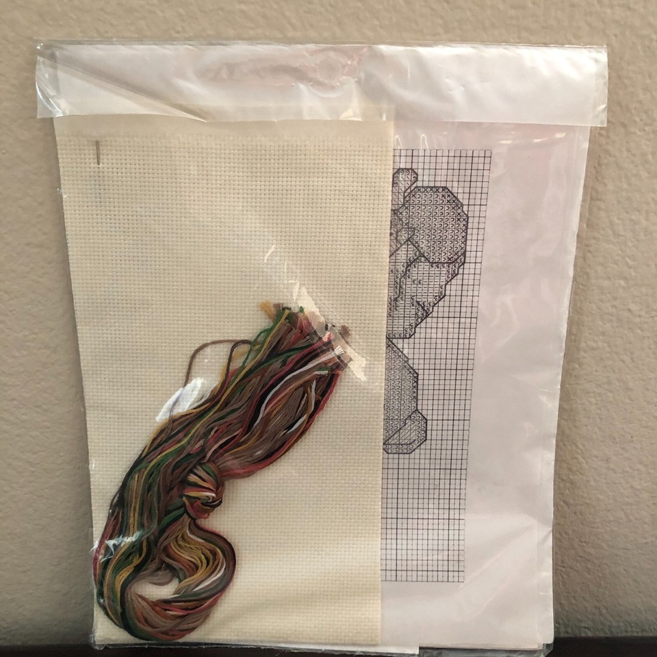 Dale Burnett New Vintage Cross Stitch Kit Bears Kind Word Valentines ...