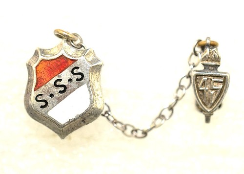 VINTAGE 1945 STERLING SILVER ENAMEL SHIELD SSS FRATERNITY SORORITY PIN ...