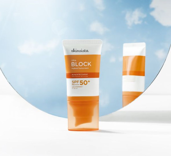 Skinsista Ultra Block Hybrid sunscreen Blocks all rays light SPF50+ PA ...