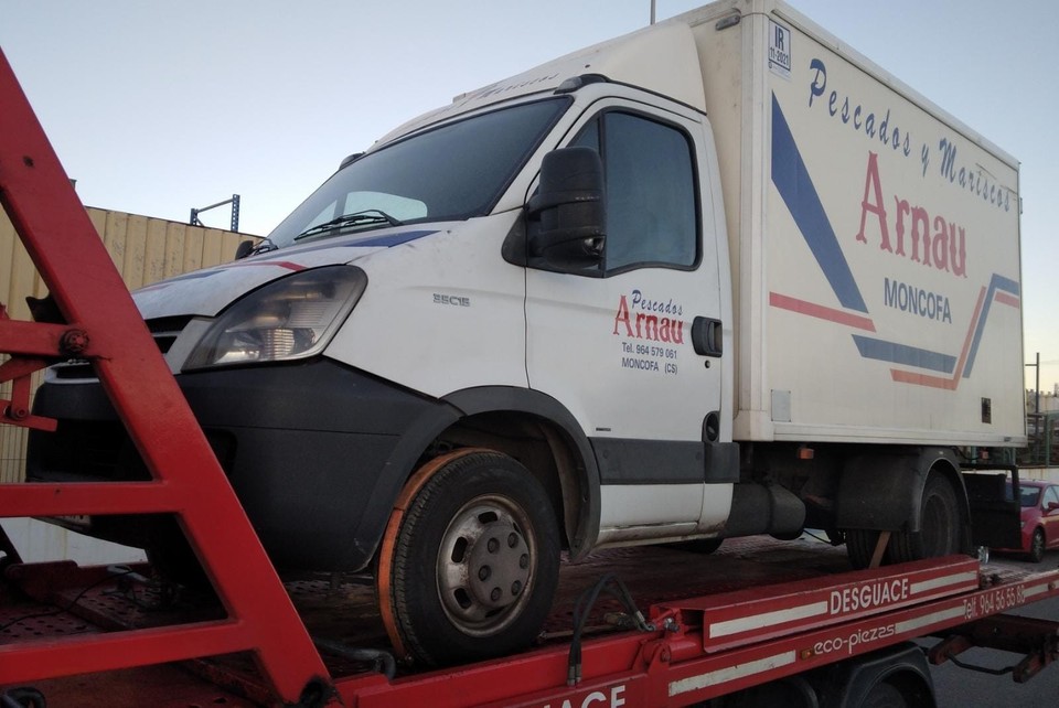 504083379 POZZETTO / 1298090 PER IVECO DAILY CAJA CERRADA 2006 => CAJA ...