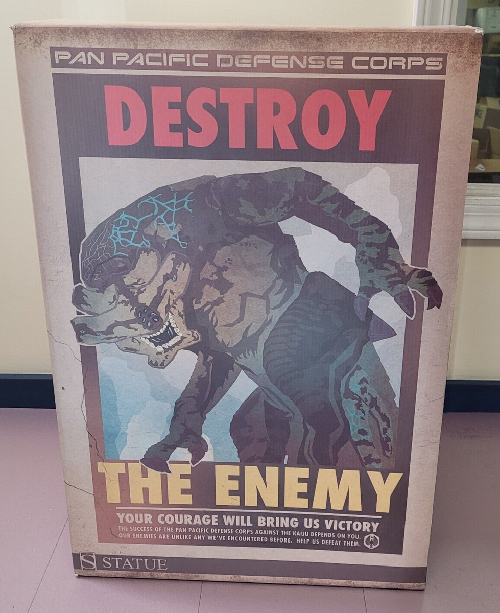 Pacific Rim Slattern Statue