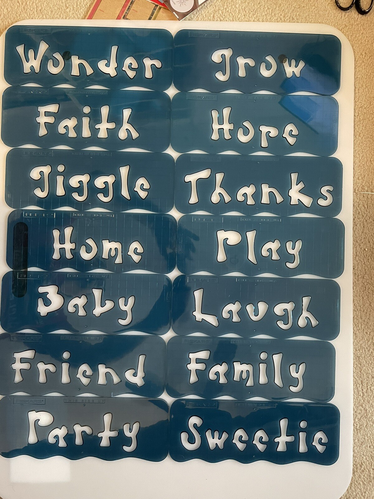 14 NEW Fiskars Shape Template Set Ultra Shapexpress Die Cut Machine ...