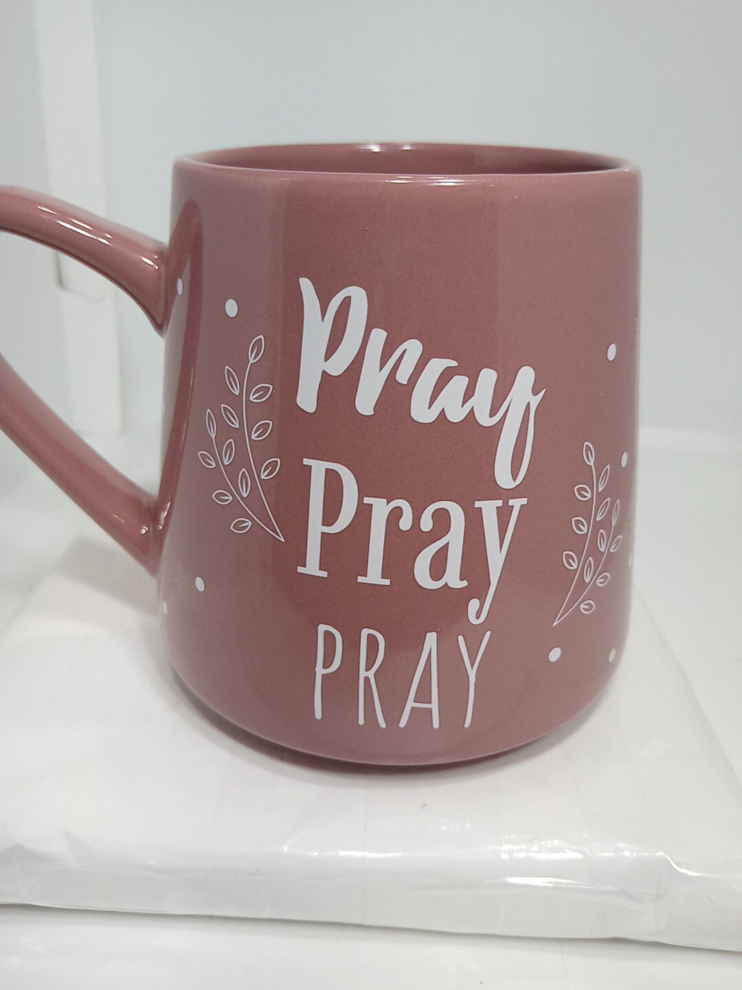 PRAY PRAY PRAY MUG. PRAY PRAY PRAY COFFEE MUG. PRAY DECO MUG. B350 | eBay