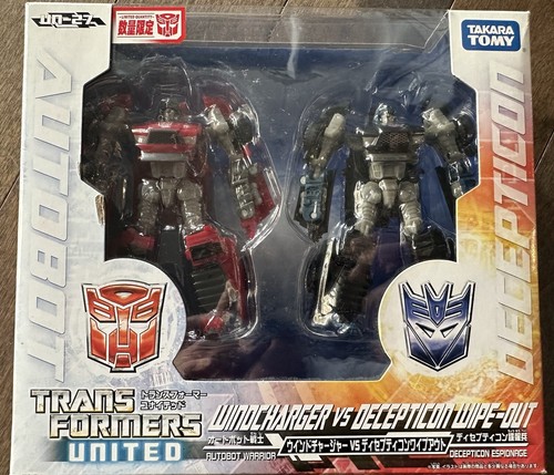 Takara Tomy Transformer United WINDCHARGER vs Decepticon WIPE-OUT UN-27 ...