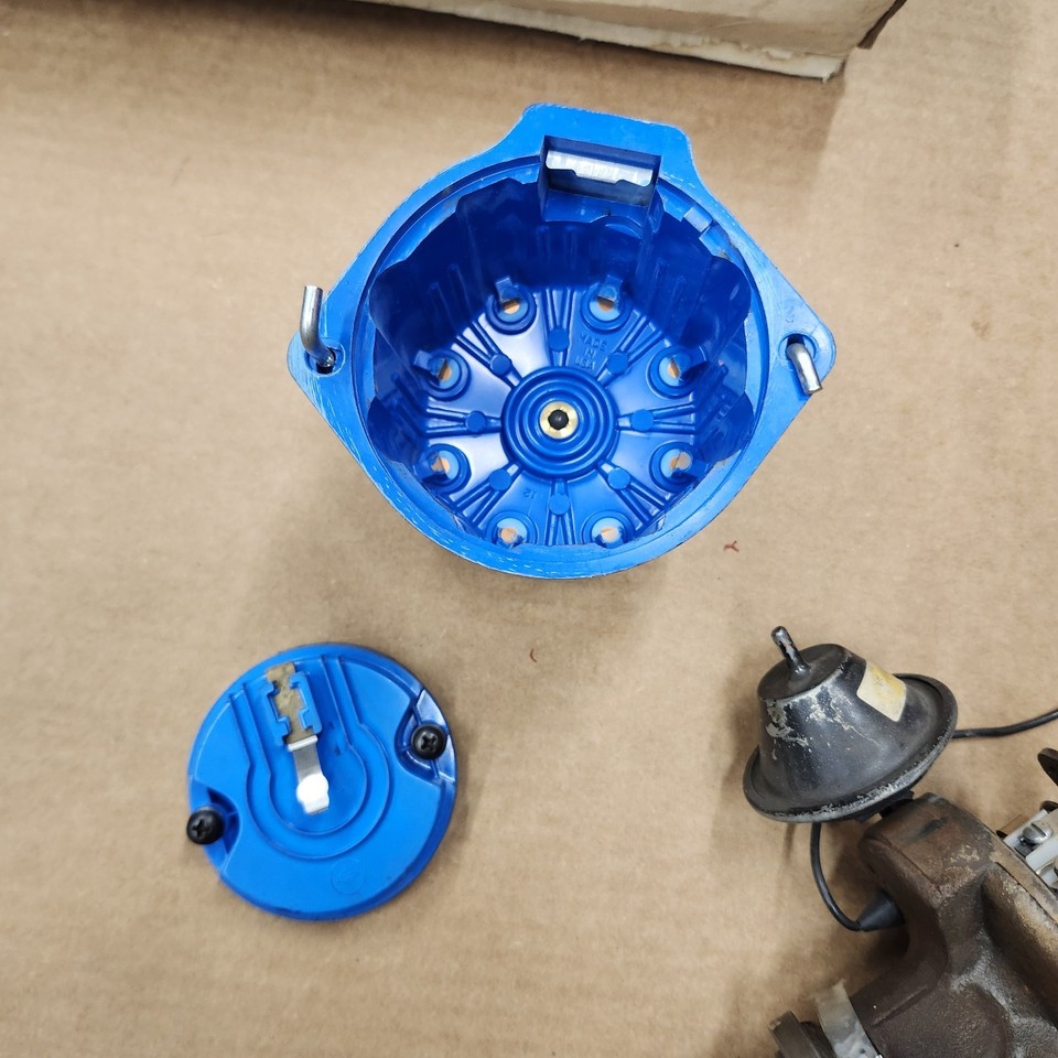 62-74 C3 Corvette Distributor With Tach Drive 340 Hp Very Nice Assembly ...