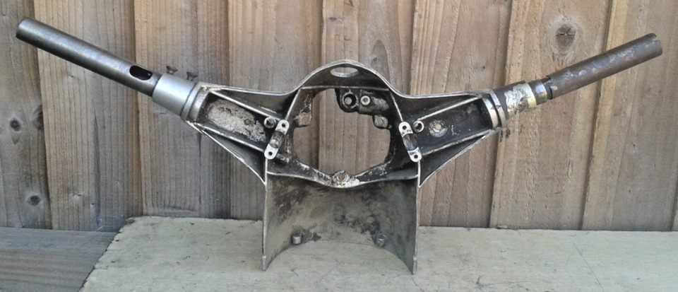 LAMBRETTA SERVETA HEADSET HANDLEBARS FOR SPARES OR REPAIRS IN USED ...