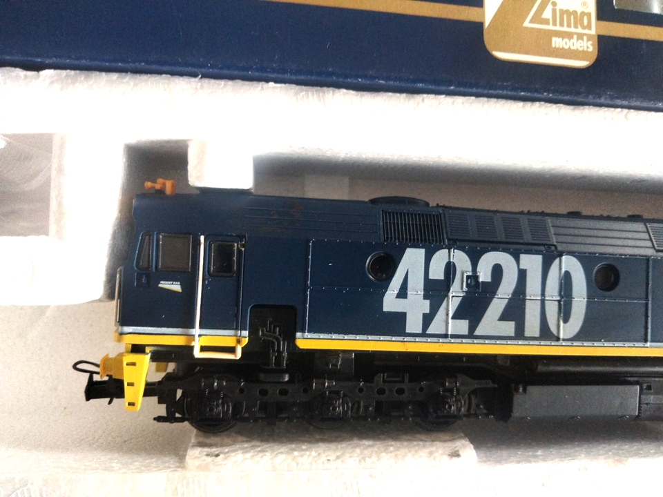 LIMA Australian NSW 422 Class Loco Electric Train HO blue 42210 new ...