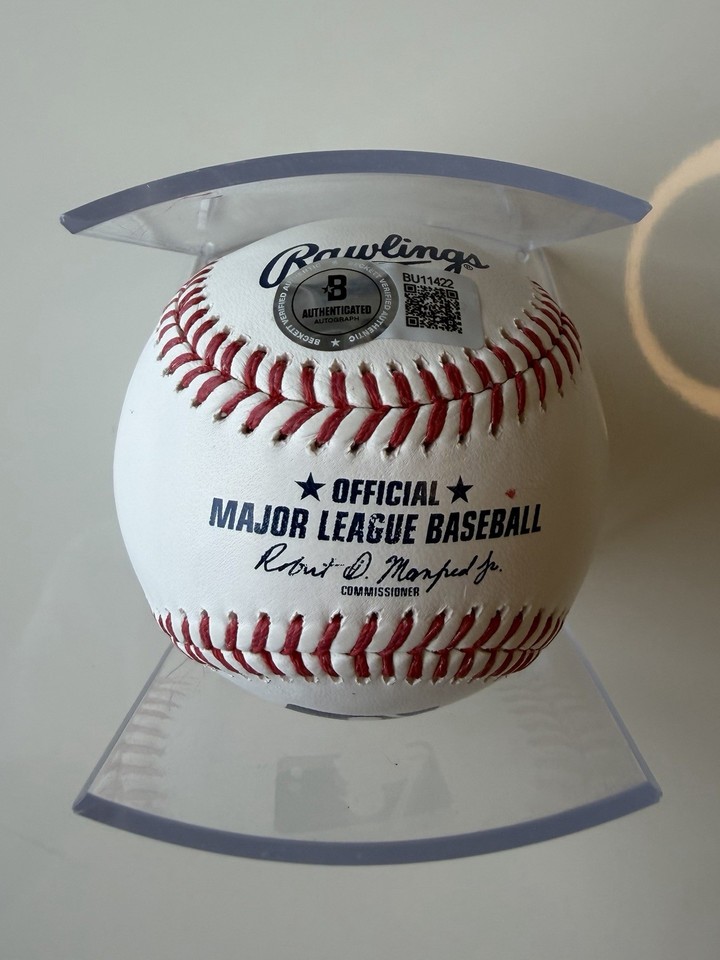 Sam Heughan Actor Autographed Baseball Outlander Beckett BAS COA | eBay