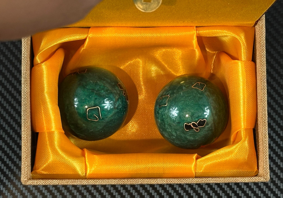 Chinese Baoding Balls Health Exercise Balls Stress Relaxation Handball ...