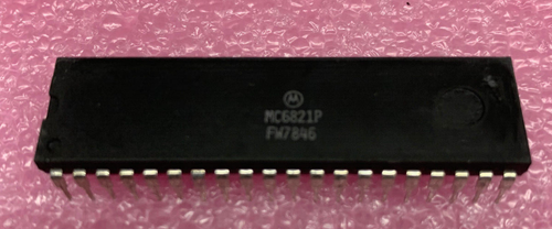 MC6821P IC Peripheral IInterface Adapter 40pin Motorola, ships fast ...
