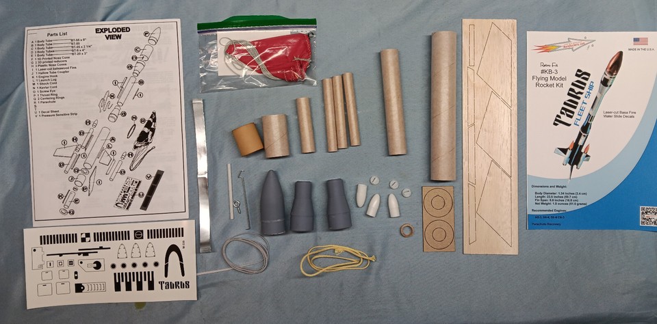 Centuri Taurus Fleet Ship Flying Model Rocket by MoreRockets | eBay