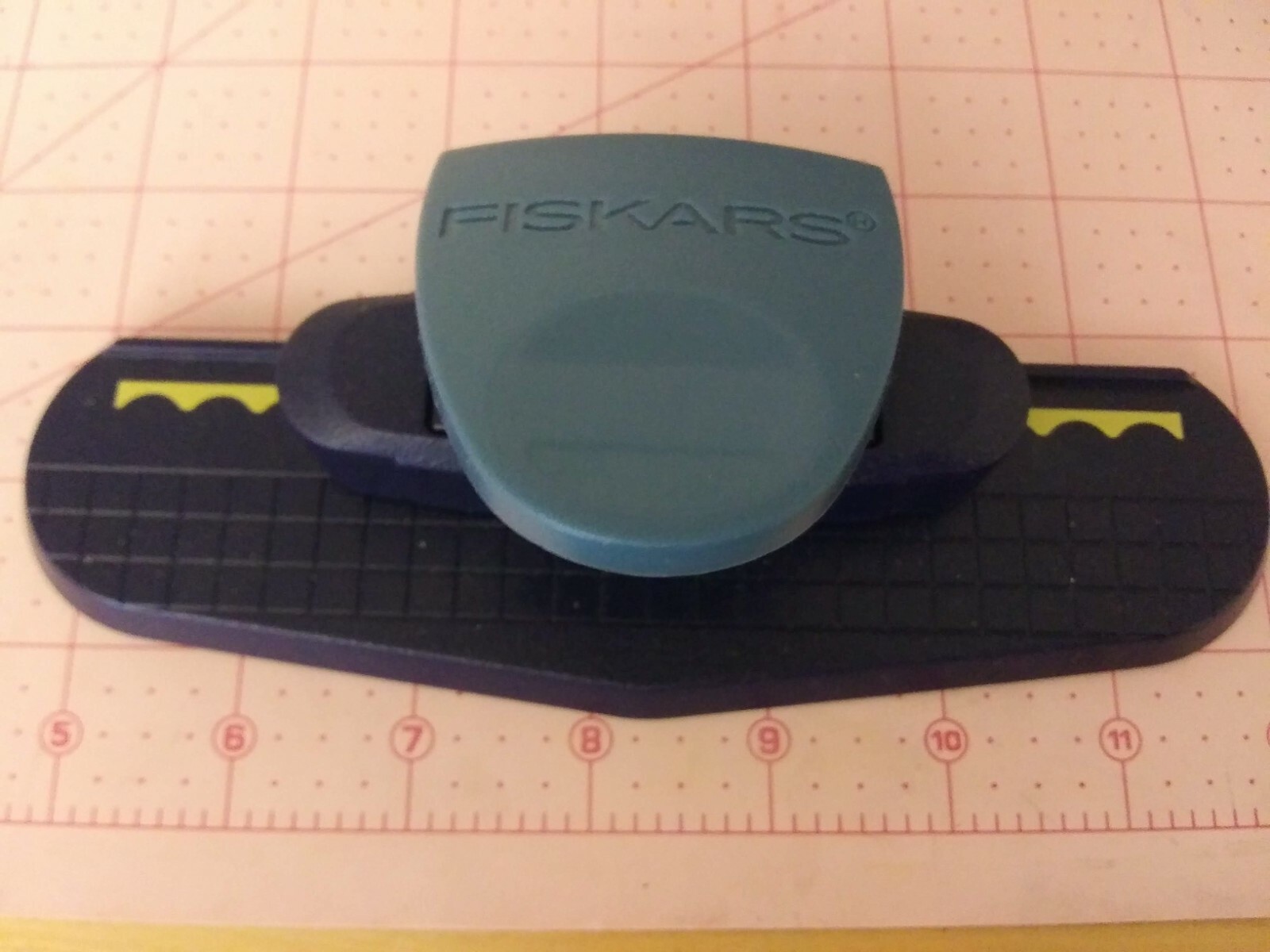 *Retired* Stampin Up, EK Success & Fiskars Edge Border Punches - Hard ...