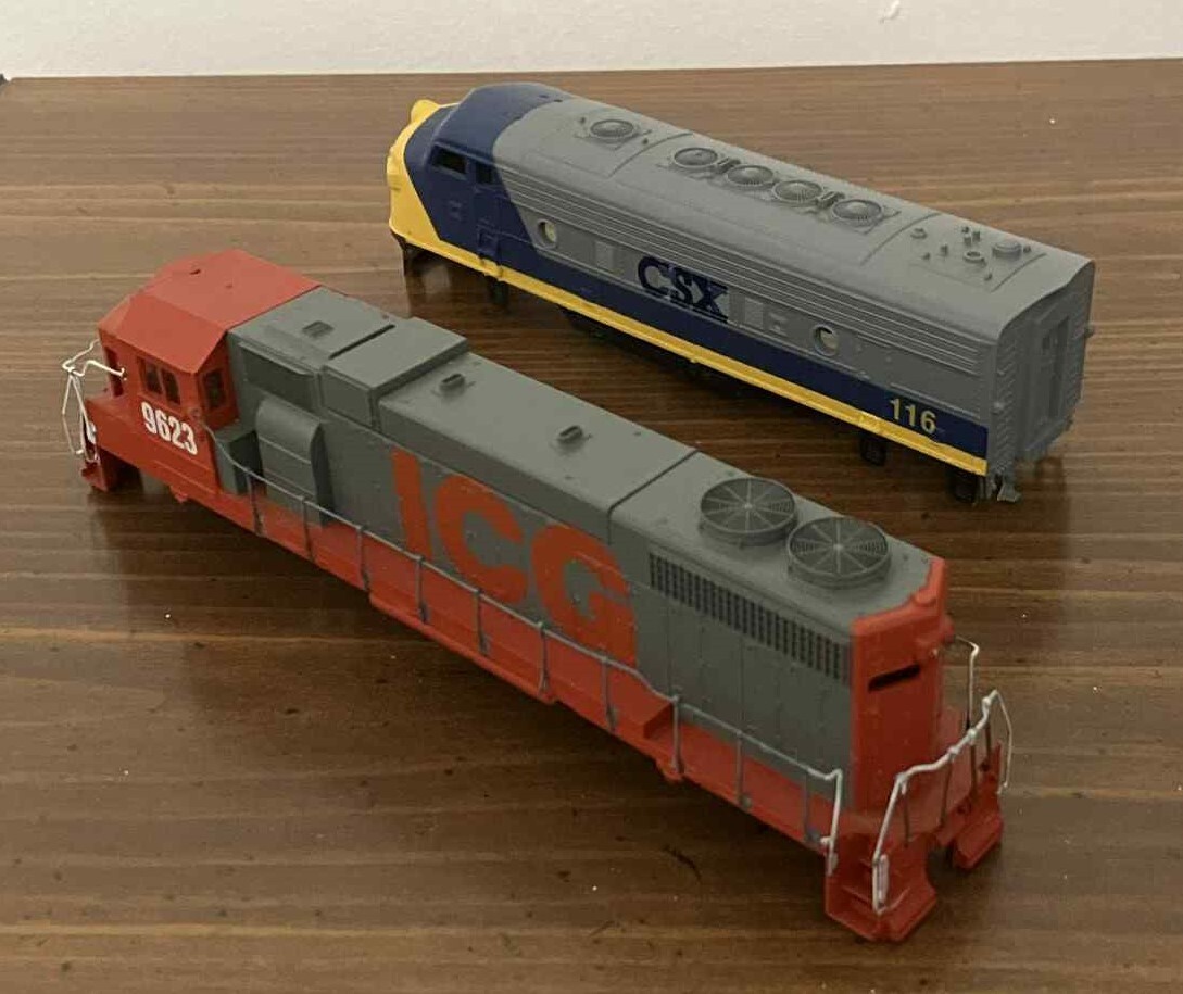 Athearn HO Blue Box shells GP38-2 F7A CSX ICG | eBay