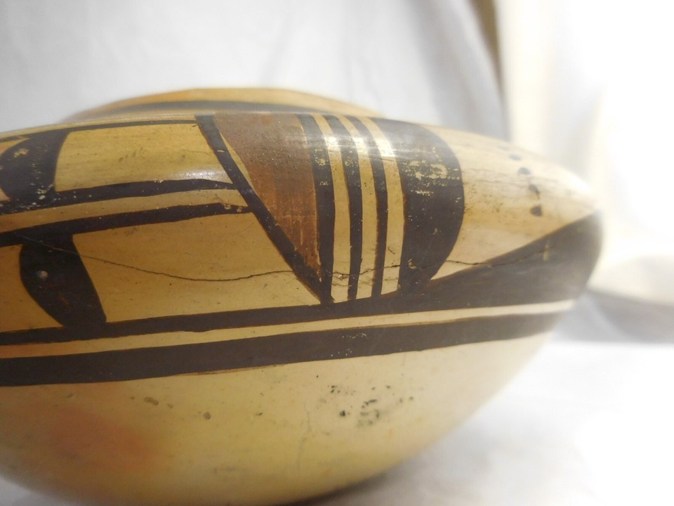 HOPI TEWA POLYCHROME SOUTHWEST POTTERY SEED JAR GEOMETRIC DESIGN 7 1/2 ...