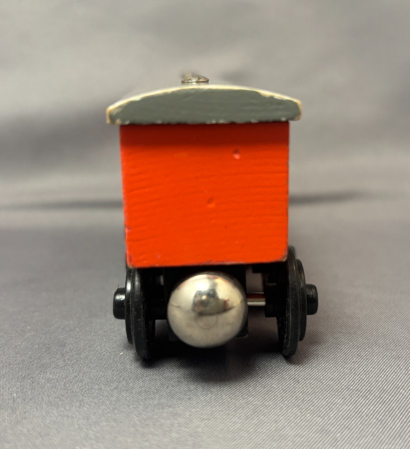 Thomas & Friends Wooden Railway 1996 Sodor Long Mail Car Train Tank ...