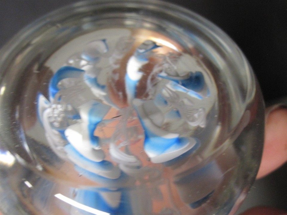 paperweight Pairpoint blue & white crown topped with rose cane 2 1/5 ...