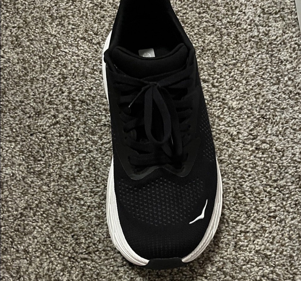 Hoka Arahi 7 Wide 7 Womens Running Shoes Athletic Sneakers Black White ...