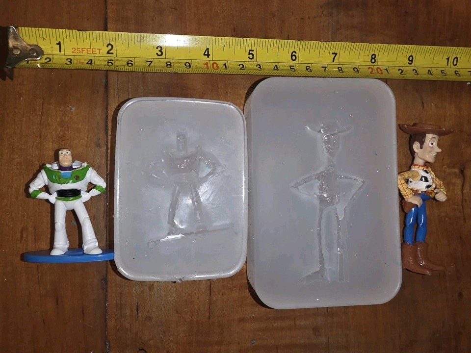 Toy Story Action Figures Woody & Buzz Lightyear Baking Mold, Candy ...