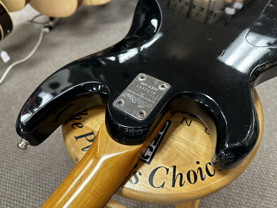 Vintage Aria Pro II (Japan) TSB Series Medium Scale Electric Bass | eBay