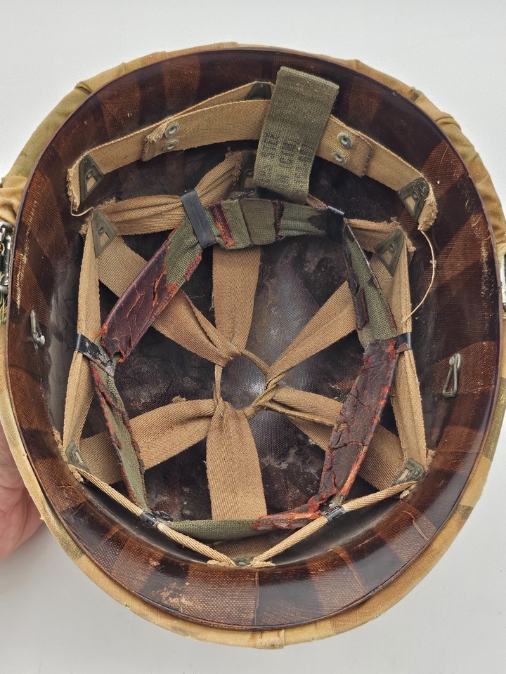 Original US Front Seam Swivel Bale USMC M1 Helmet with Mitchell Cover ...