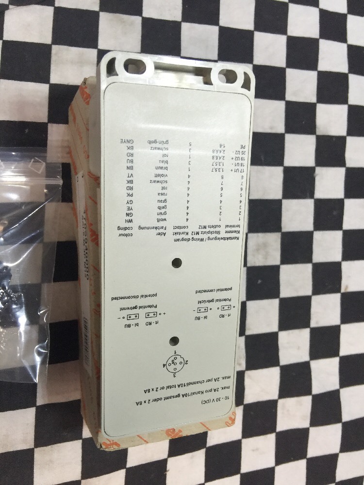 WEIDMULLER DISTRIBUTOR M12, SAI-8-M4PM12, SAI-8-M 4P M12, LOT OF 2 ...