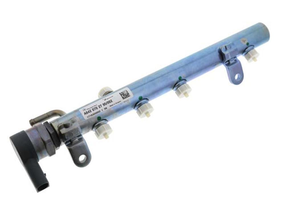 2010-2016 Mercedes-Benz Sprinter 2500 3500 3.0 Fuel Rail Genuine ...