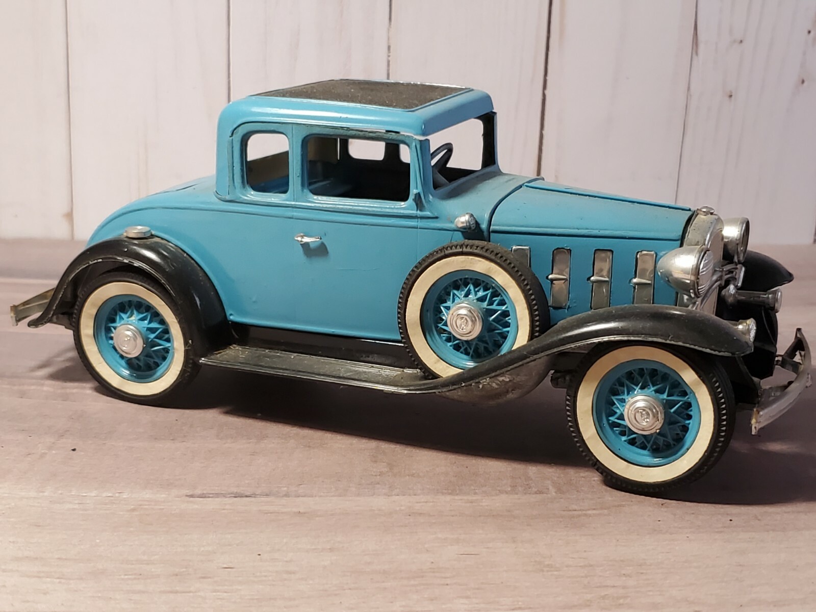 Hubley 1930 Packard Ford Model A Roadster 1:20 Metal Model Car Kit ...