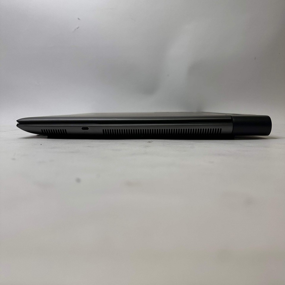 Broken Alienware M18 R2 18" i9-14900HX 2.2GHz 64GB RAM 4TB RTX 4090 LCD ...