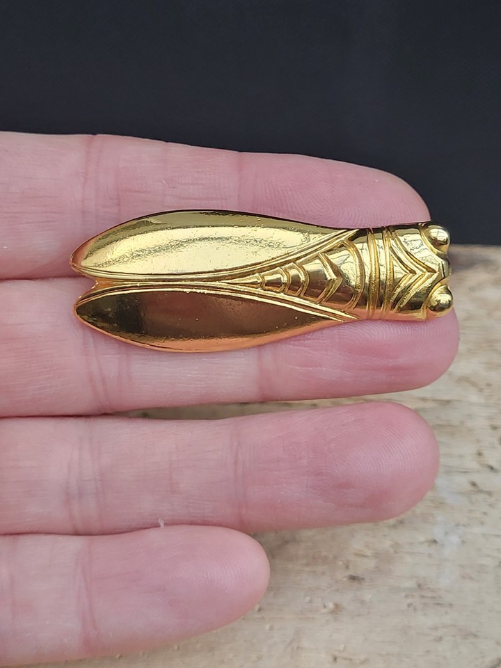 Vintage Gold Plated Cicada Brooch Signed Les Olivades Brooch Insect ...