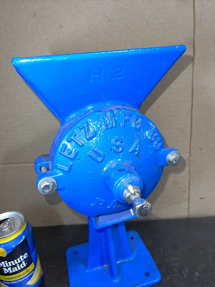 Antique Cast Iron LETZ Feed Grinder Hit Miss Engine Display USA | eBay
