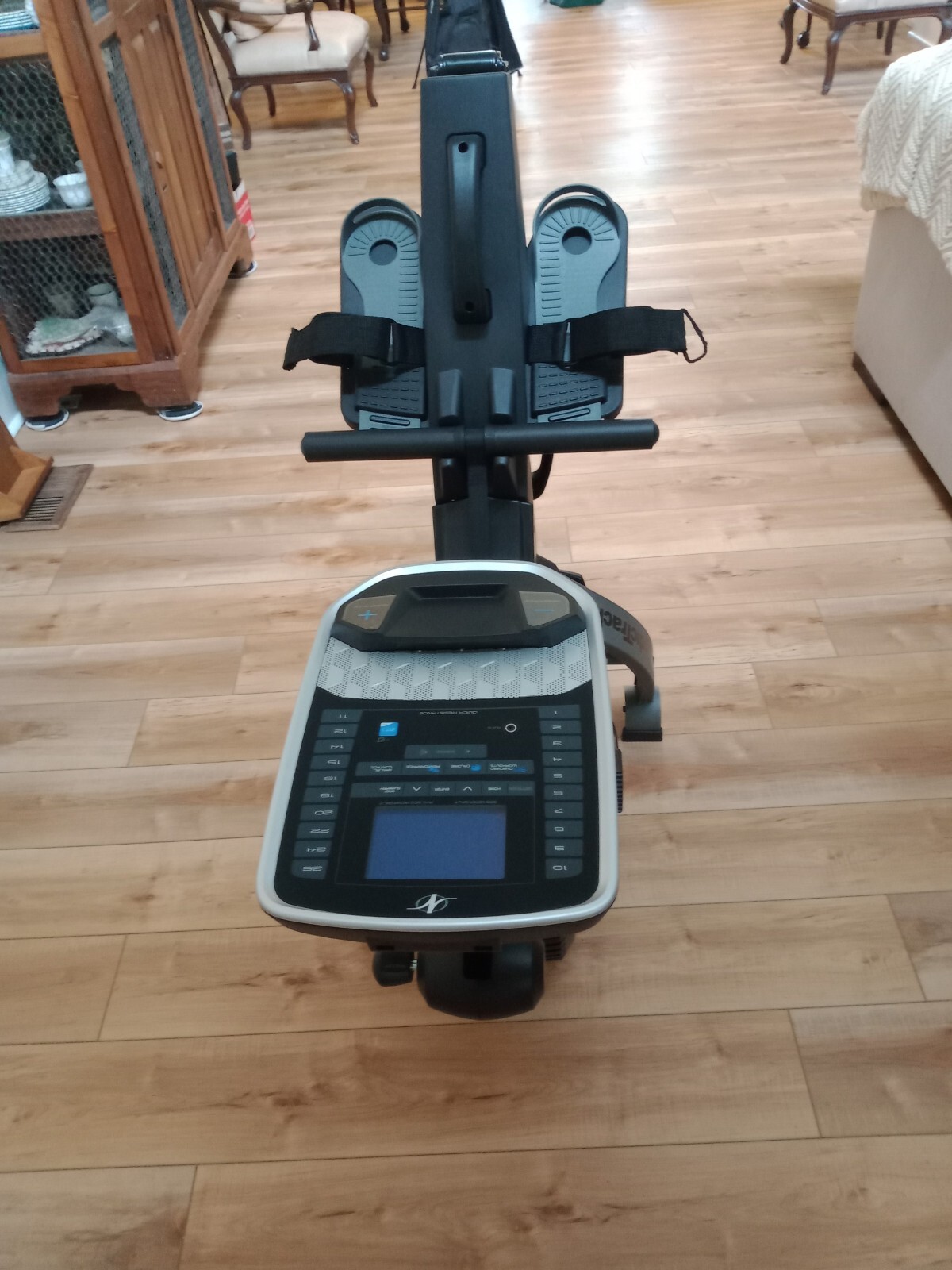 Nordic Track Rowing Machine RW900 - New used only times - Local Pickup ...