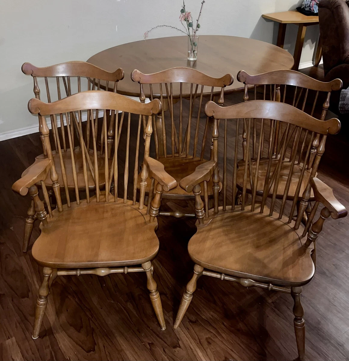 Temple Stuart Dining Room Set