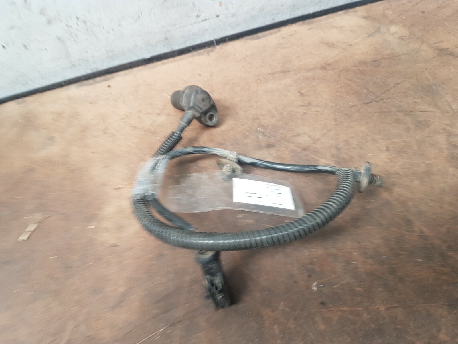 FORD BF FALCON LEFT HAND FRONT ABS SENSOR | eBay