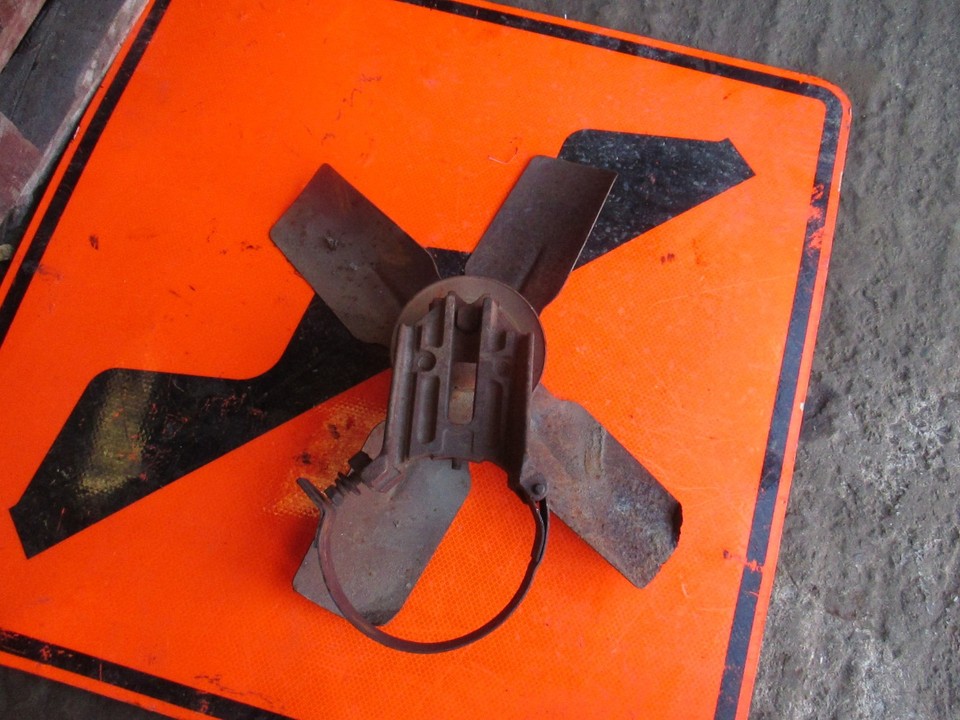 FORD FLATHEAD V8 8BA WIDE BELT GENERATOR AND FAN HUB | eBay UK