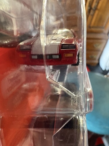 Auto World F-Bodies 1991 Chevy Camaro Z28 1LE & 1996 Pontiac Firebird ...