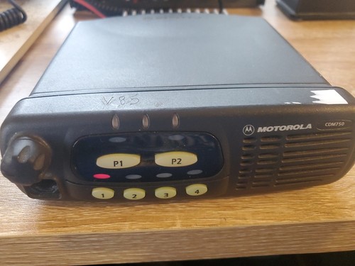 Motorola CDM 750, CDM750, UHF, 403-470 MHz, 4 CH, Model: AAM25RKC9AA1AN ...